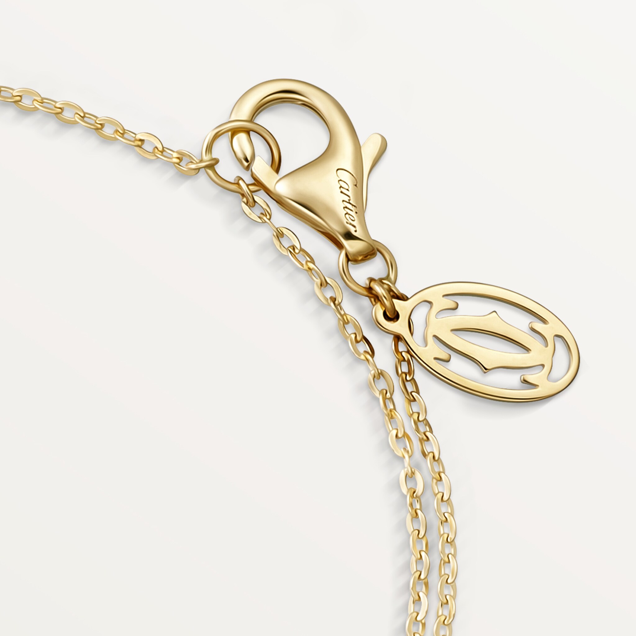 Trinity bracelet, on chain