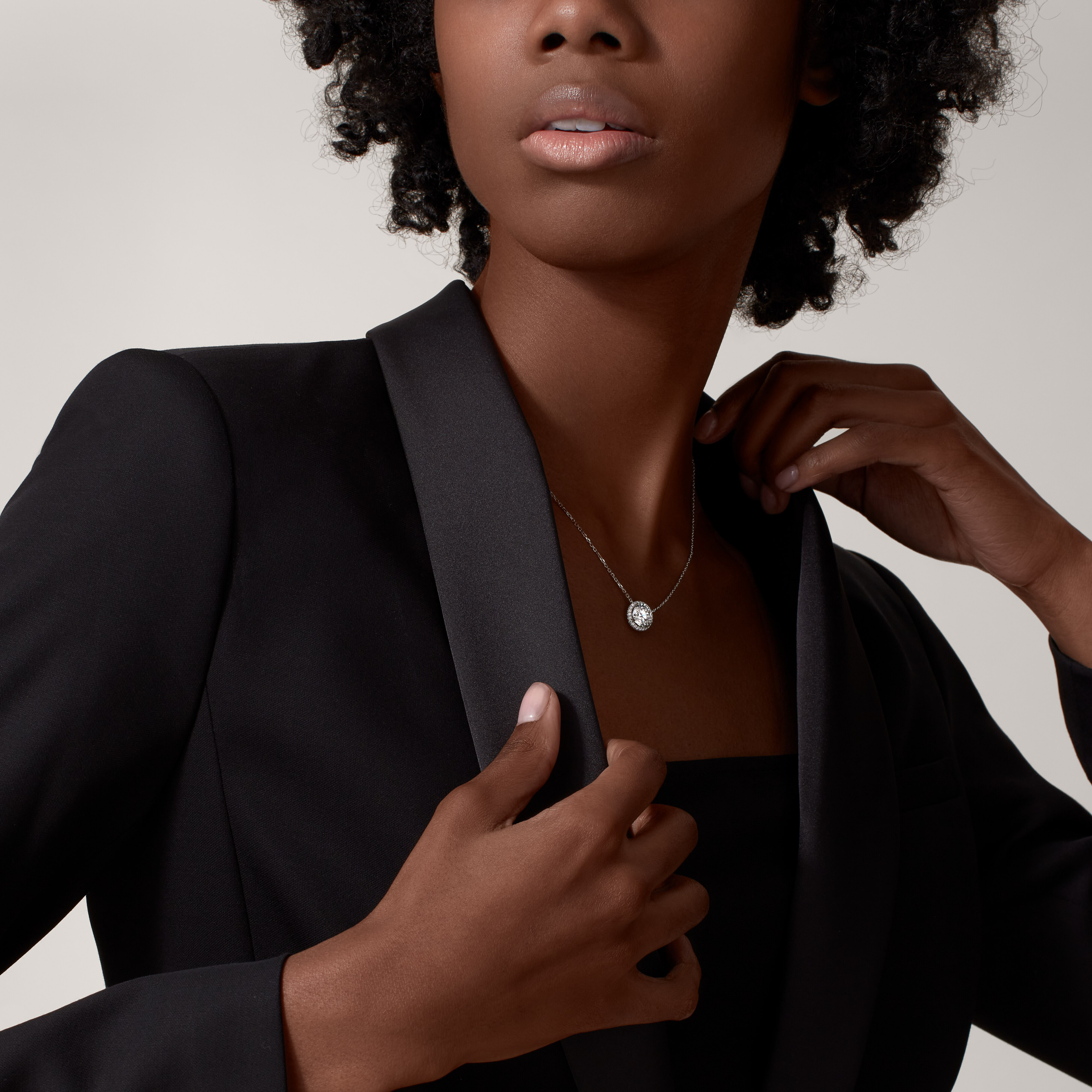 Cartier Destinée pendant, diamond, paved