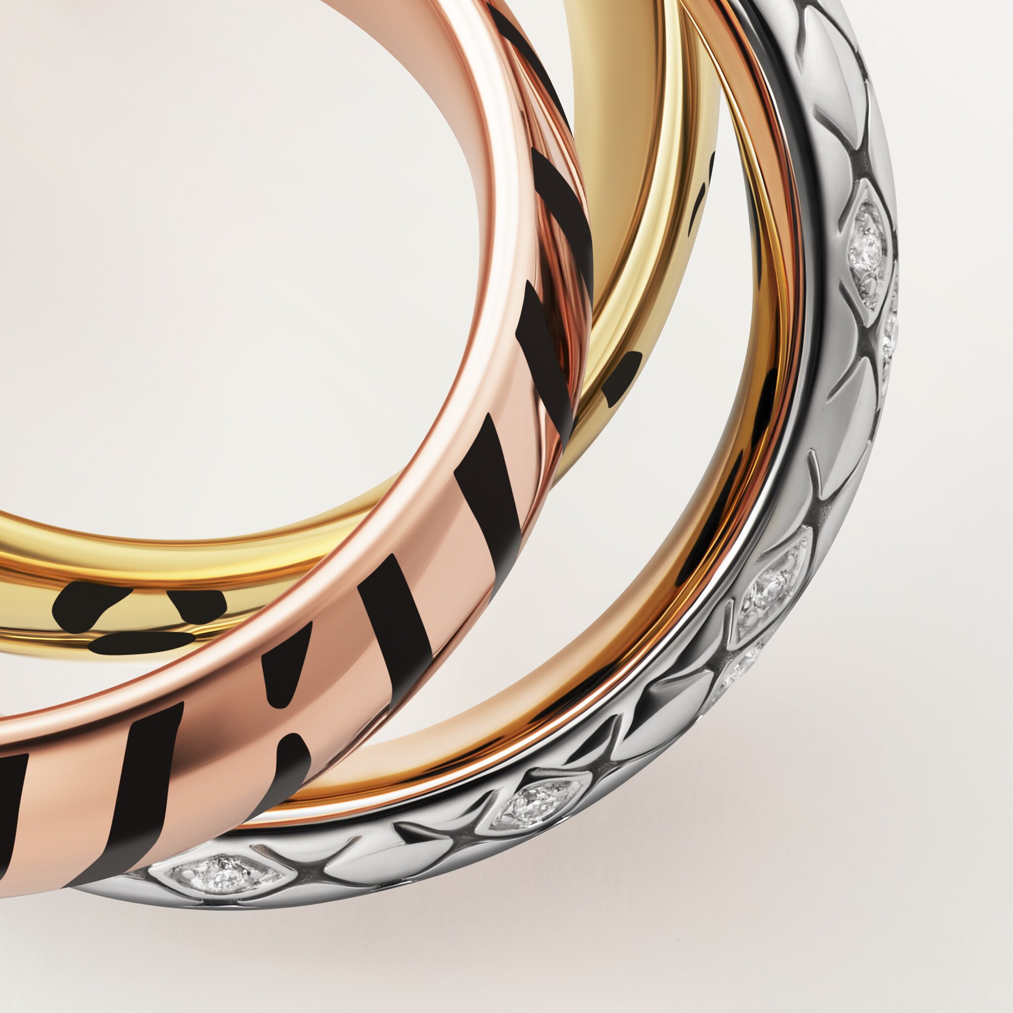 Trinity ring, lacquer, half-paved