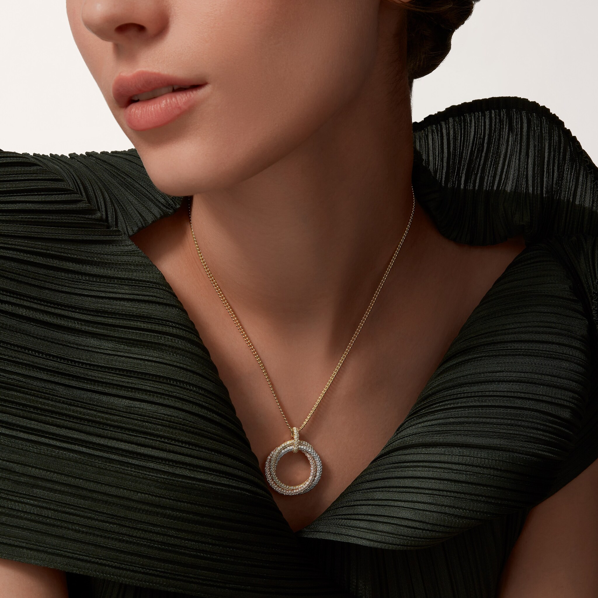 Trinity pendant, large model, paved