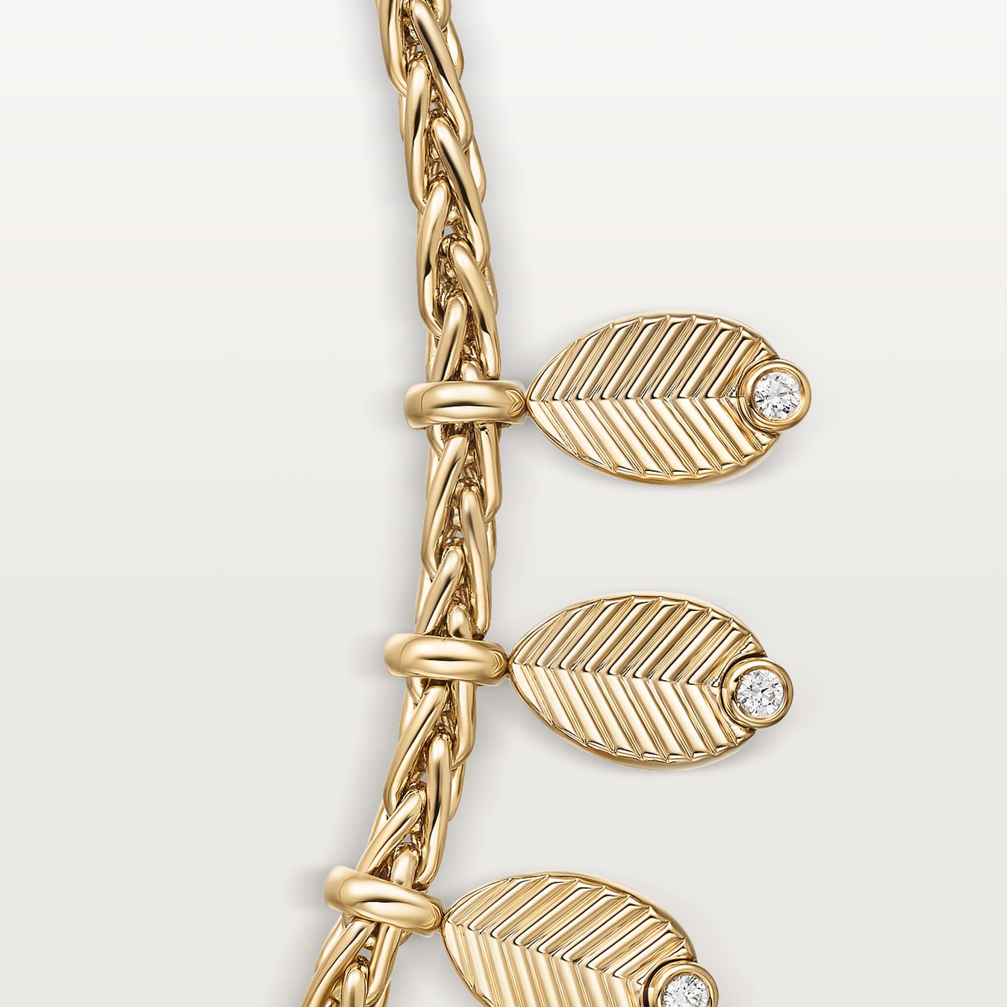 Grain de Café necklace, semi-paved