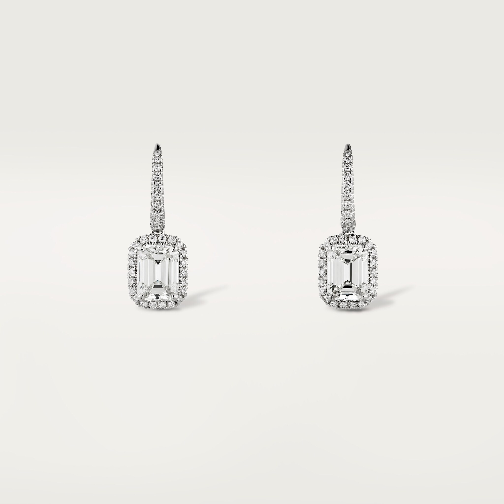 Cartier Destinée sleeper earrings, 2 emerald-cut diamonds, paved
