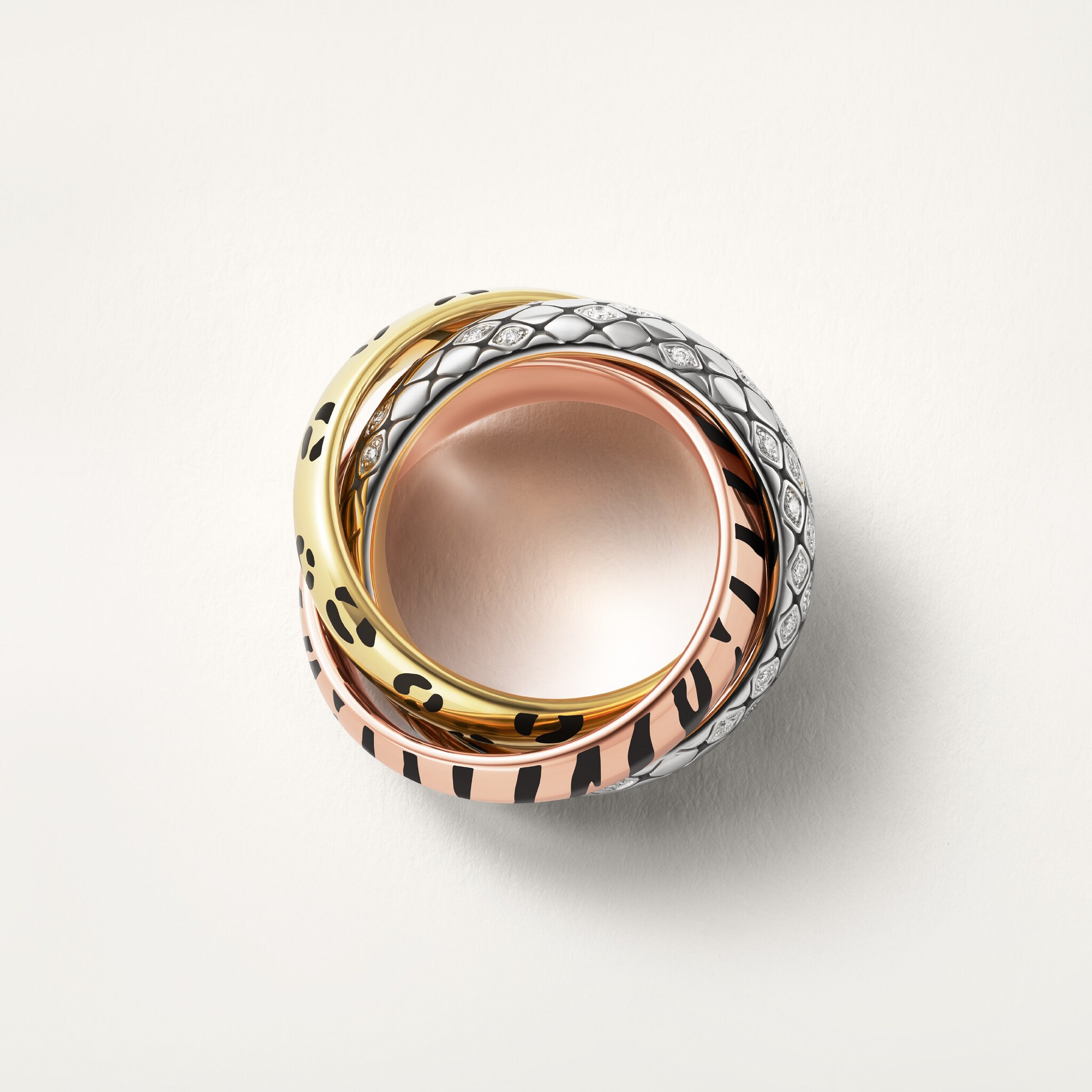 Trinity ring, lacquer, half-paved