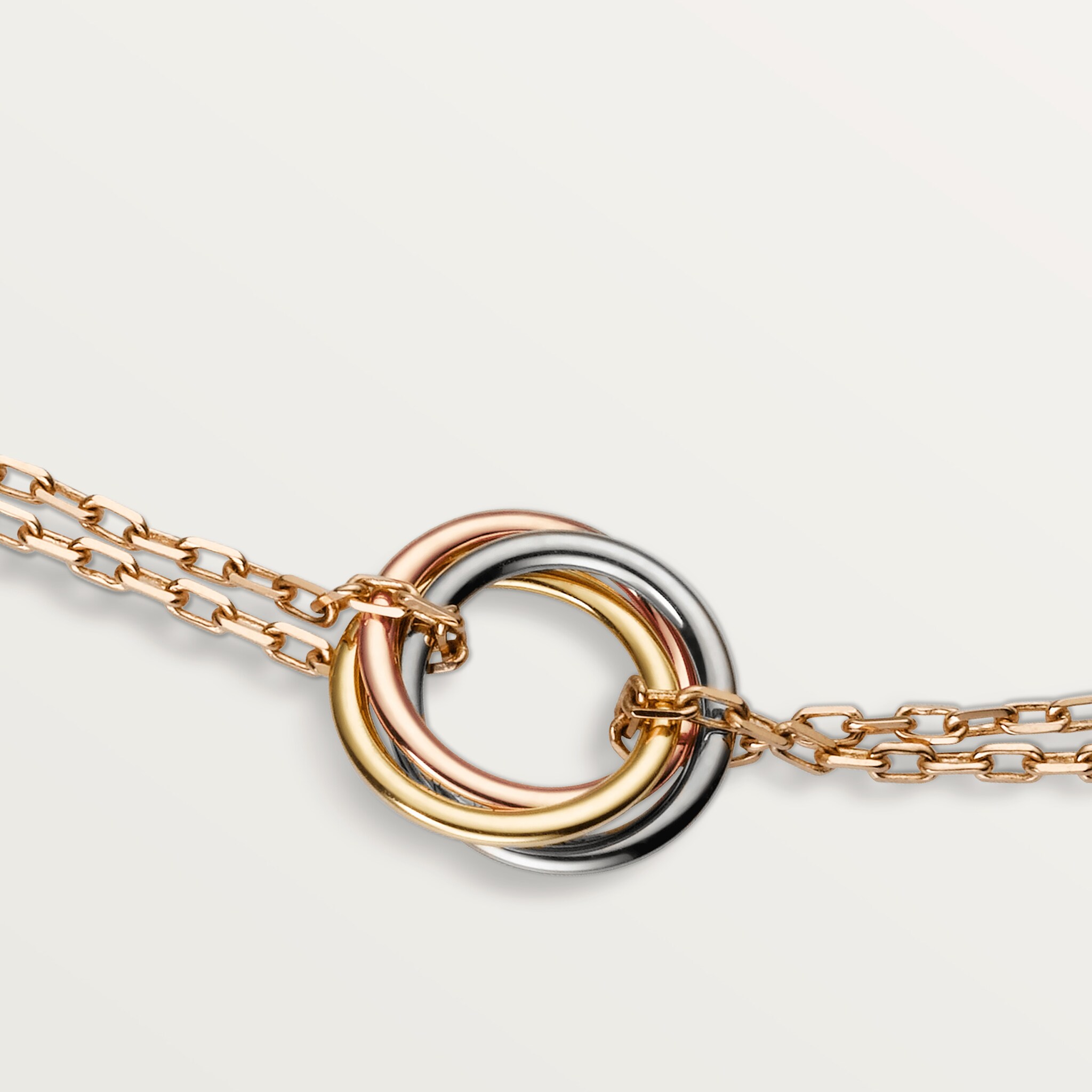 Trinity bracelet - Timeless Gifts | Cartier MYS
